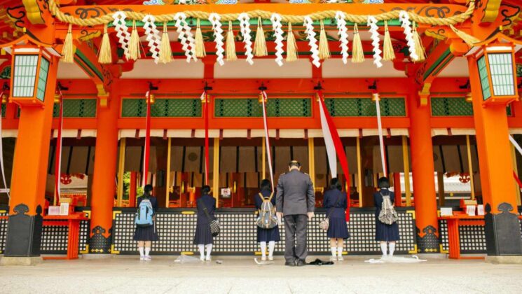 Traditions of Modern Shinto Practices | AncientPedia