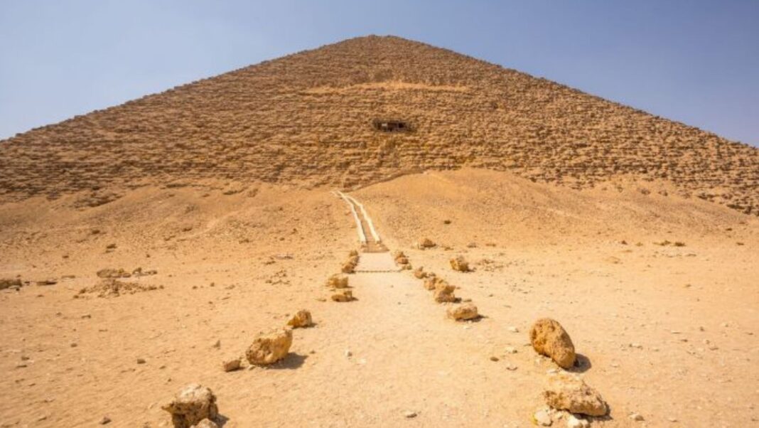 The Dahshur Red Pyramid: A Timeless Architectural Wonder
