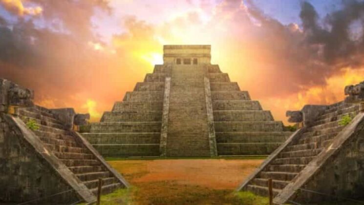 The Fall of the Maya: Collapse of a Great Civilization