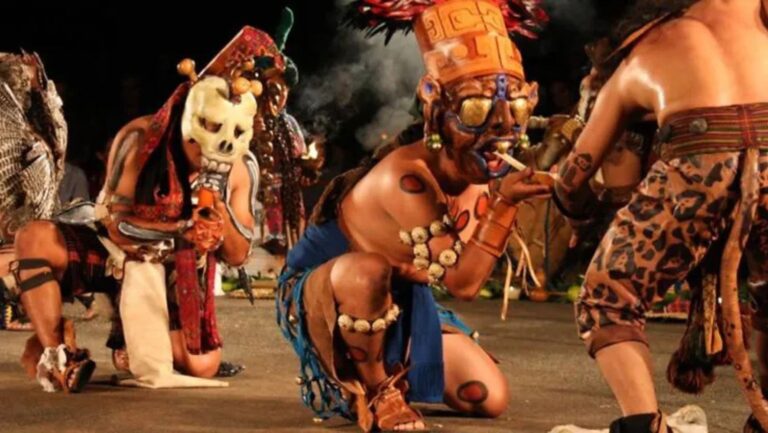 Festivals and Rituals: Life in Ancient Maya Society
