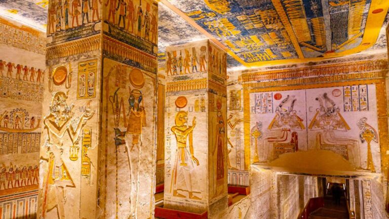 Egyptian Art and Symbols: Unique Glimpse intoWorldview